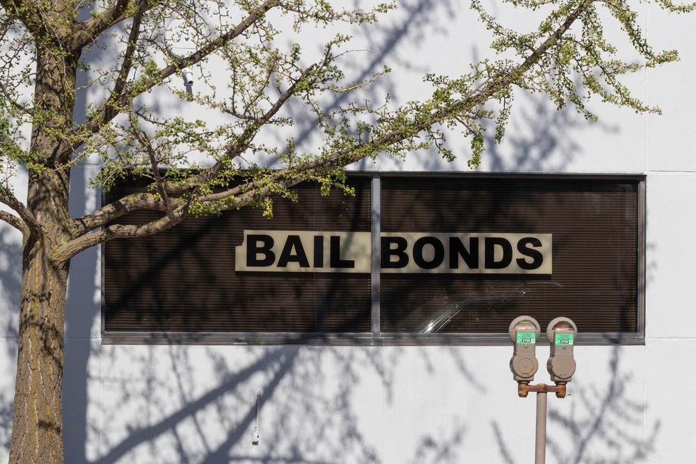 Can You Get A Bail Bond For A Felony? “ Felony Bond Conditions”