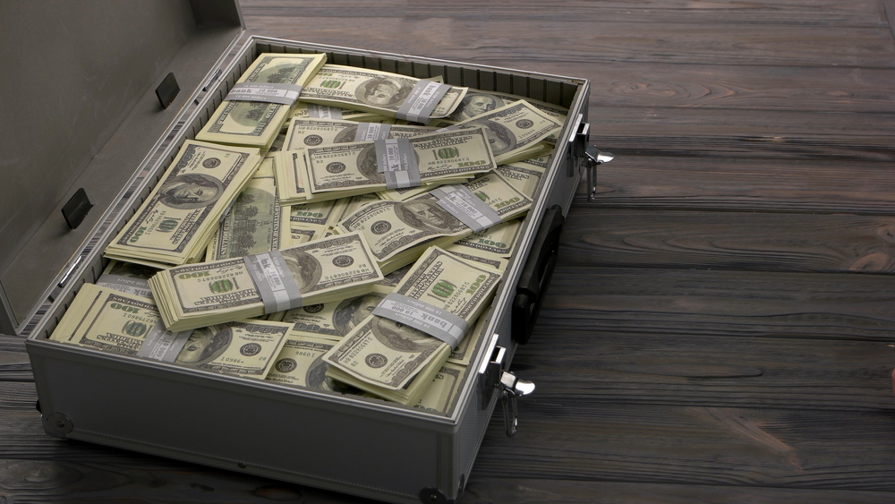 Is 10,000 Dollar Bail A Lot? “Compare Bail Standards”